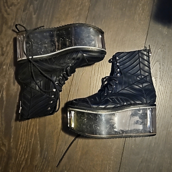 Dolls Kill | Shoes | Dolls Kill Platforms With Fake Spiders | Poshmark